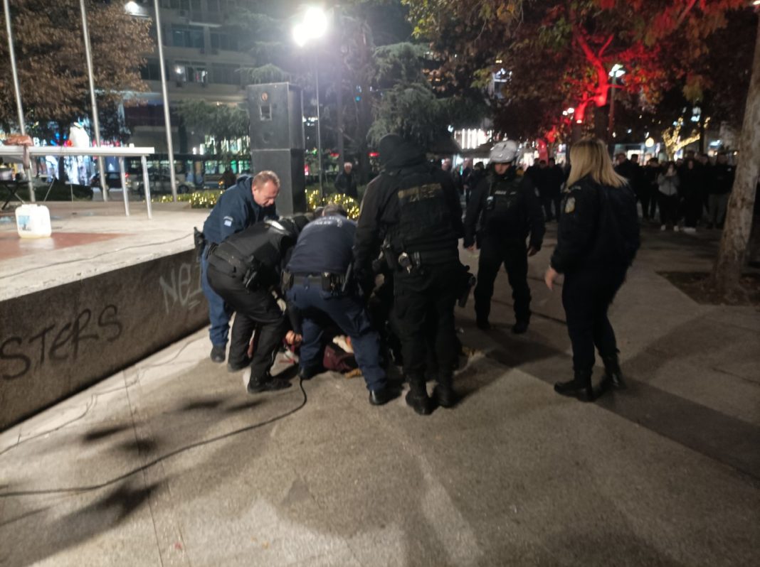 Σοκ! Επιχείρησε να κάψει την πρώην γυναίκα του και μετά να ...