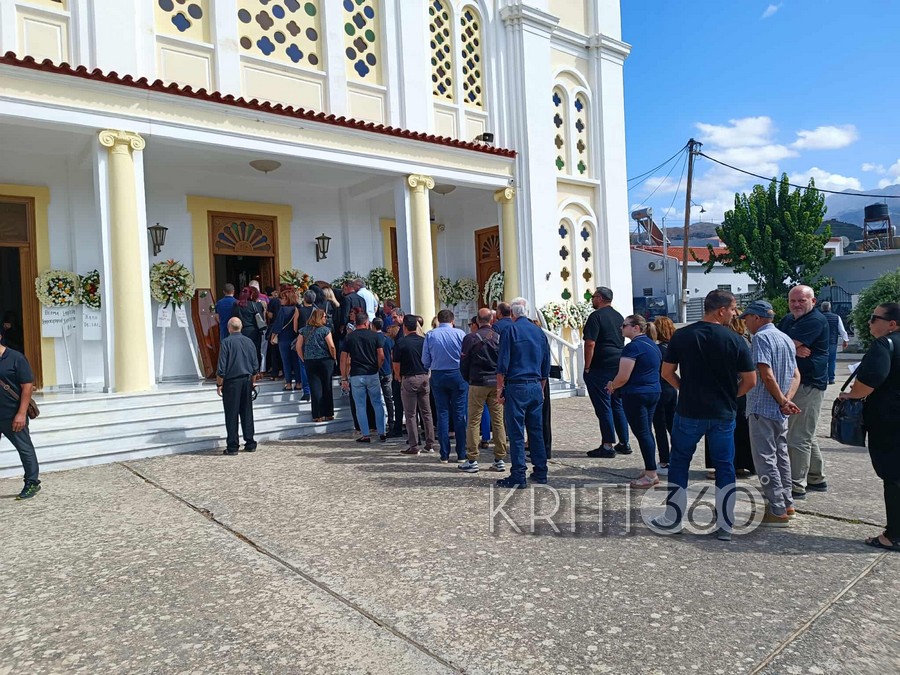 "Τέτοιοι άνθρωποι γεννιούνται μόνο μια φορά" - Με συγκίνηση οι Χανιώτες ...