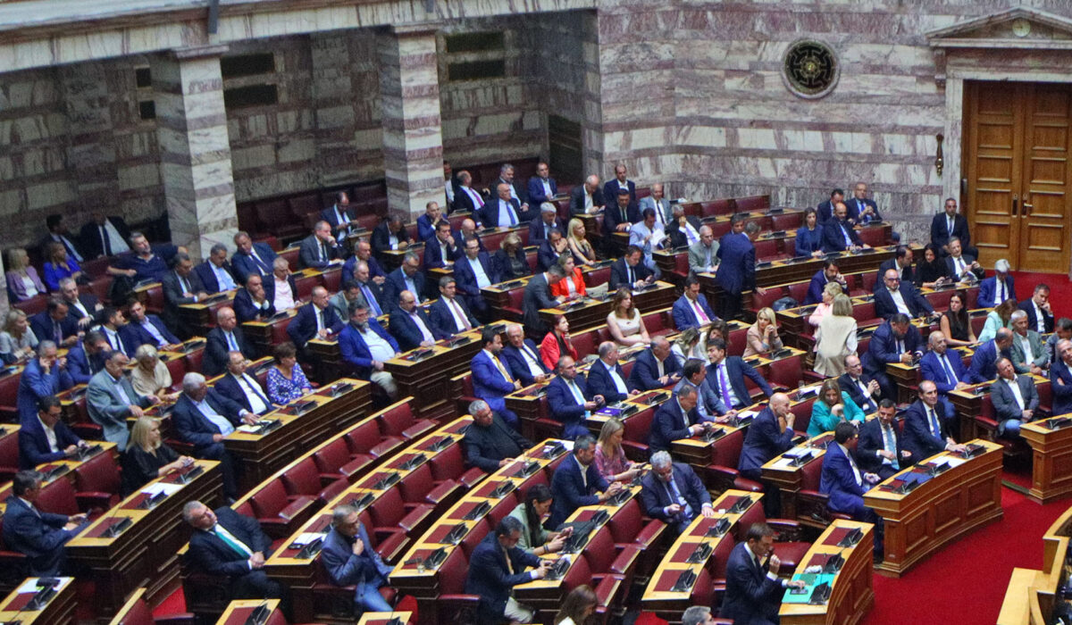 Ποιος είναι ο «ροζ βουλευτής» της ΝΔ - Kriti360.gr