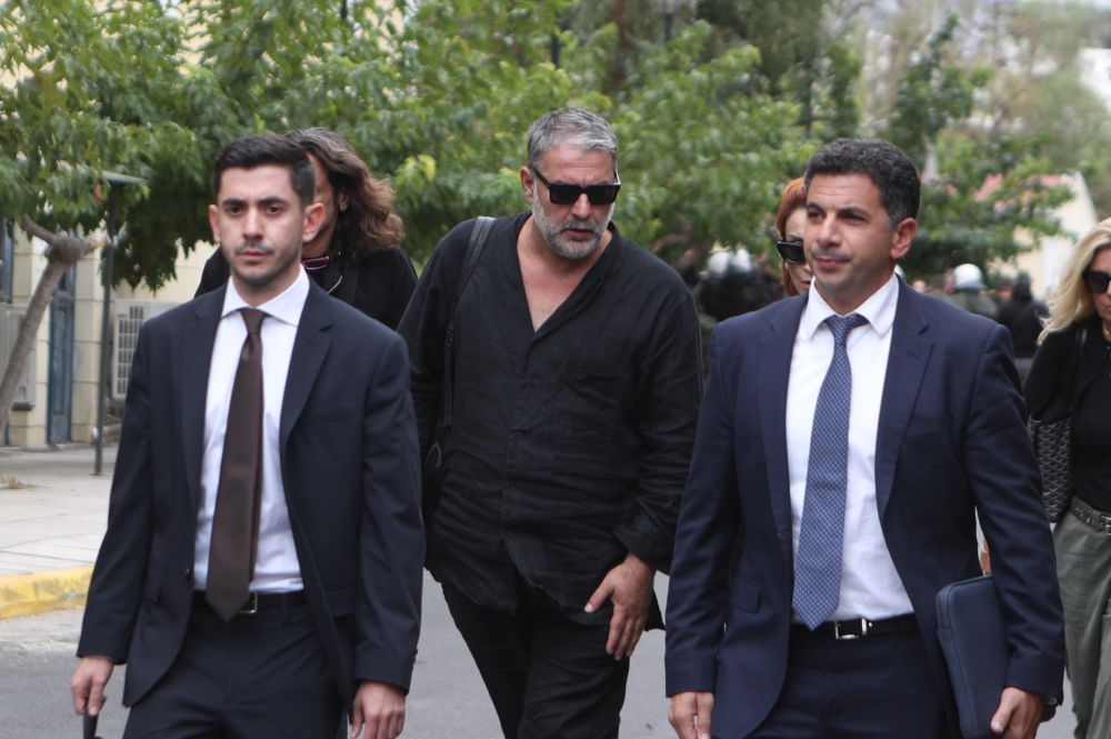 Οι αντιφάσεις στην απολογία Μπισμπίκη | «Μια τσικουδιά είχα πιεί στο ...
